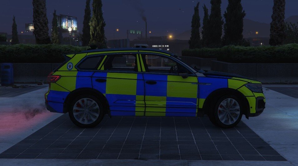 WEST MIDLANDS POLICE ARV TOUREG RESKIN - Vehicle Textures - LCPDFR.com